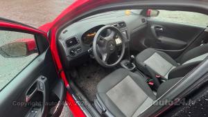 Red Volkswagen Polo 2012 in Tallinn, with an engine capacity of 1.20 L and mileage of 151 thousand km for 4290 €, photo 9 on AUTOMOTO.COM.LV