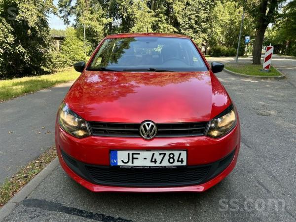 Sarkans Volkswagen Polo 2013 Rīga, ar dzinēja tilpumu 1.20 L un nobraukumu 208 tūkst. km par 3290 €, foto 2 vietnē AUTOMOTO.COM.LV