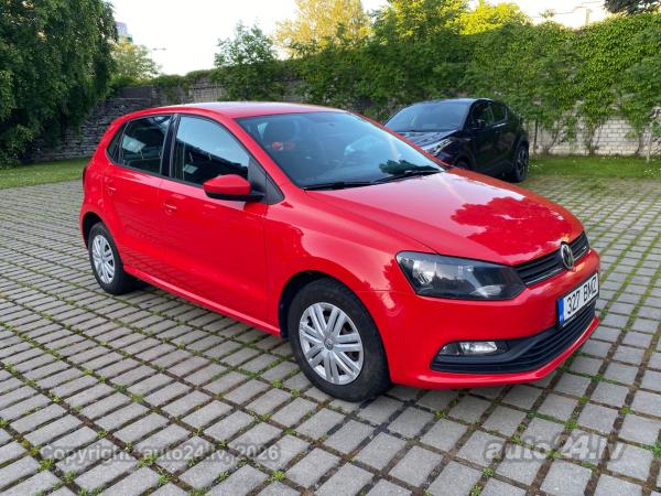 Red Volkswagen Polo 2014 in Tallinn, with an engine capacity of 1.40 L and mileage of 164 thousand km for 5000 €, photo 2 on AUTOMOTO.COM.LV