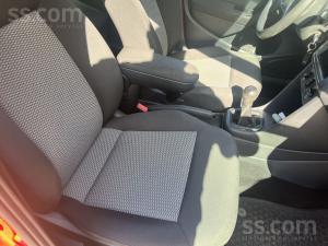 Sarkans Volkswagen Polo 2014 Rīga, ar dzinēja tilpumu 1.20 L un nobraukumu 141 tūkst. km par 3800 €, foto 12 vietnē AUTOMOTO.COM.LV