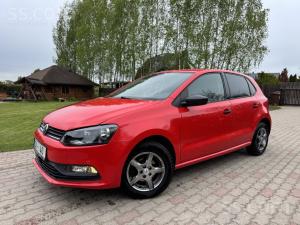 Red Volkswagen Polo 2015 in Ogre, with an engine capacity of 1.40 L and mileage of 225 thousand km for 4950 €, photo 3 on AUTOMOTO.COM.LV