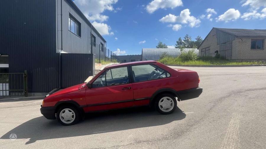 Sarkans Volkswagen Polo 1991 Molėtai, ar dzinēja tilpumu 1.27 L un nobraukumu 249 tūkst. km par 1200 €, foto 3 vietnē AUTOMOTO.COM.LV