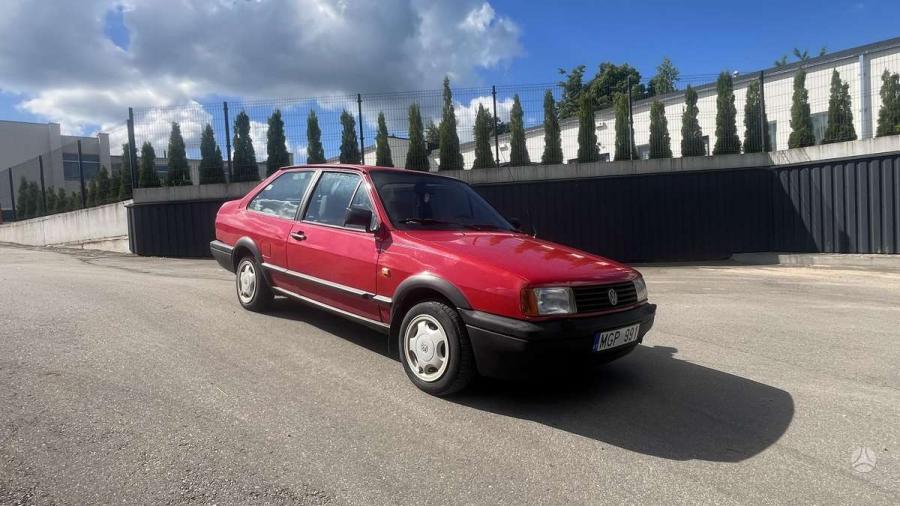 Sarkans Volkswagen Polo 1991 Molėtai, ar dzinēja tilpumu 1.27 L un nobraukumu 249 tūkst. km par 1200 €, foto 7 vietnē AUTOMOTO.COM.LV