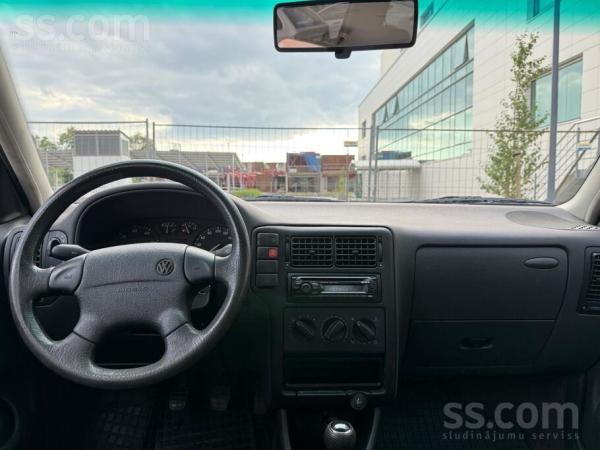 Violet Volkswagen Polo 1997 in Riga, with an engine capacity of 1.40 L and mileage of 0 thousand km for 1200 €, photo 8 on AUTOMOTO.COM.LV