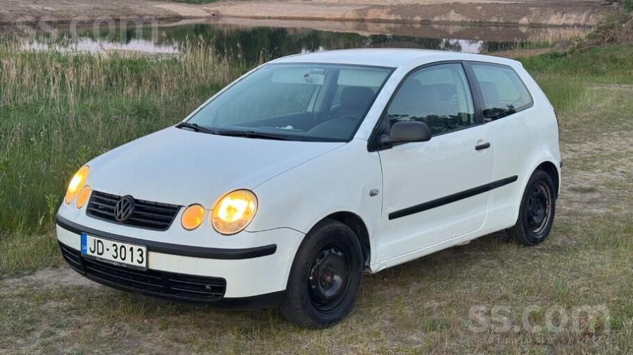 Balts Volkswagen Polo 2004 Rīga, ar dzinēja tilpumu 1.90 L un nobraukumu 310 tūkst. km par 900 €, foto 3 vietnē AUTOMOTO.COM.LV