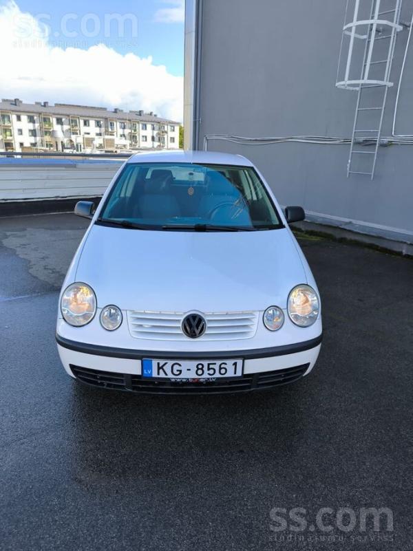 White Volkswagen Polo 2003 in Riga, with an engine capacity of 1.20 L and mileage of 269 thousand km for 1100 €, photo 10 on AUTOMOTO.COM.LV
