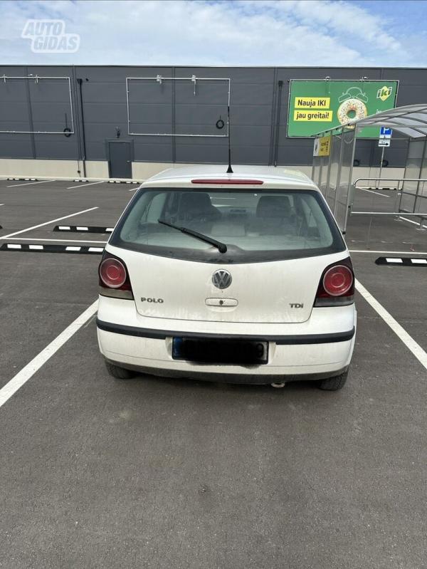 Volkswagen Polo 2006 Kauņa vietnē Balts Volkswagen Polo 2006 Kauņa, ar dzinēja tilpumu 1.40 L un nobraukumu 250 tūkst. km par 800 €, foto 4 vietnē AUTOMOTO.COM.LV
