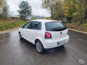 Balts Volkswagen Polo 2008 Viļņa, ar dzinēja tilpumu 1.90 L un nobraukumu 329 tūkst. km par 1450 €, foto 5 vietnē AUTOMOTO.COM.LV