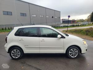 Balts Volkswagen Polo 2008 Viļņa, ar dzinēja tilpumu 1.90 L un nobraukumu 329 tūkst. km par 1450 €, foto 9 vietnē AUTOMOTO.COM.LV
