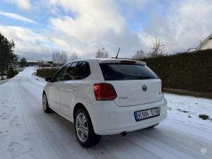 Balts Volkswagen Polo 2009 Viļņa, ar dzinēja tilpumu 1.60 L un nobraukumu 209 tūkst. km par 4450 €, foto 2 vietnē AUTOMOTO.COM.LV