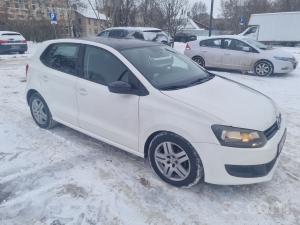 Balts Volkswagen Polo 2009 Daugavpils, ar dzinēja tilpumu 1.60 L un nobraukumu 227 tūkst. km par 3550 €, foto 2 vietnē AUTOMOTO.COM.LV