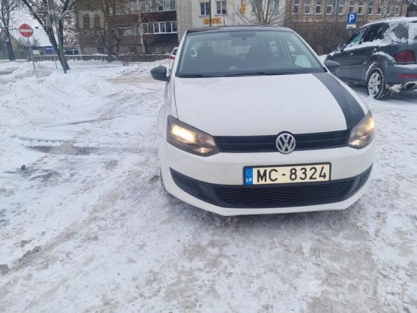 Balts Volkswagen Polo 2009 Daugavpils, ar dzinēja tilpumu 1.60 L un nobraukumu 227 tūkst. km par 3550 €, foto 3 vietnē AUTOMOTO.COM.LV