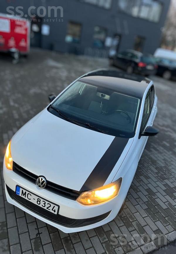 Balts Volkswagen Polo 2009 Rīga, ar dzinēja tilpumu 1.60 L un nobraukumu 224 tūkst. km par 3100 €, foto 2 vietnē AUTOMOTO.COM.LV