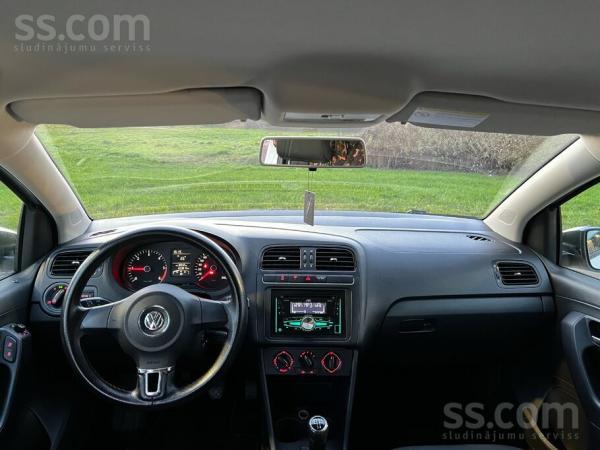 Balts Volkswagen Polo 2009 Rīga, ar dzinēja tilpumu 1.60 L un nobraukumu 224 tūkst. km par 3100 €, foto 9 vietnē AUTOMOTO.COM.LV