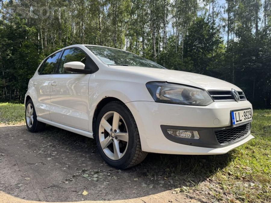 Balts Volkswagen Polo 2009 Rīga, ar dzinēja tilpumu 1.20 L un nobraukumu 210 tūkst. km par 3500 €, foto 3 vietnē AUTOMOTO.COM.LV