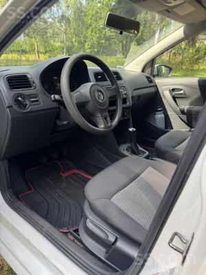 Balts Volkswagen Polo 2009 Rīga, ar dzinēja tilpumu 1.20 L un nobraukumu 210 tūkst. km par 3500 €, foto 7 vietnē AUTOMOTO.COM.LV