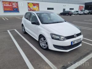 Balts Volkswagen Polo 2009 Daugavpils, ar dzinēja tilpumu 1.60 L un nobraukumu 238 tūkst. km par 2450 €, foto  vietnē AUTOMOTO.COM.LV