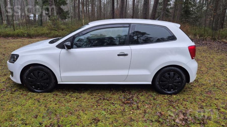 Balts Volkswagen Polo 2010 Rīga, ar dzinēja tilpumu 1.20 L un nobraukumu 222 tūkst. km par 2600 €, foto 2 vietnē AUTOMOTO.COM.LV