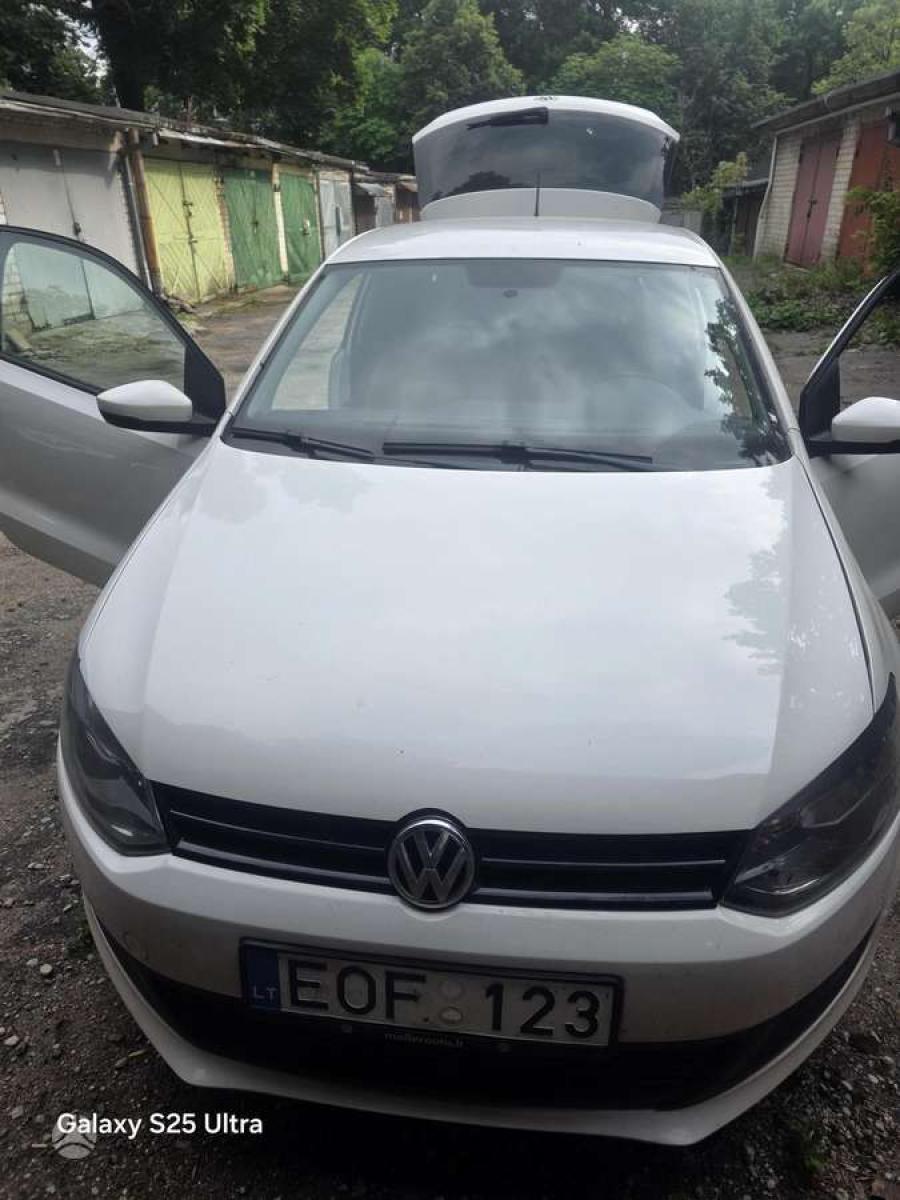 Balts Volkswagen Polo 2010 Viļņa, ar dzinēja tilpumu 1.20 L un nobraukumu 166 tūkst. km par 2200 €, foto 3 vietnē AUTOMOTO.COM.LV