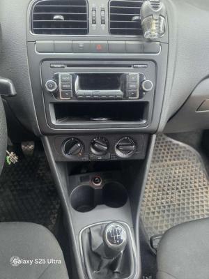 Balts Volkswagen Polo 2010 Viļņa, ar dzinēja tilpumu 1.20 L un nobraukumu 166 tūkst. km par 2200 €, foto 4 vietnē AUTOMOTO.COM.LV