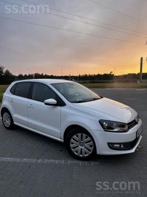 White Volkswagen Polo 2010 in Riga, with an engine capacity of 1.60 L and mileage of 351 thousand km for 3100 €, photo  on AUTOMOTO.COM.LV