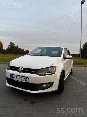 Balts Volkswagen Polo 2010 Rīga, ar dzinēja tilpumu 1.60 L un nobraukumu 351 tūkst. km par 3100 €, foto 3 vietnē AUTOMOTO.COM.LV