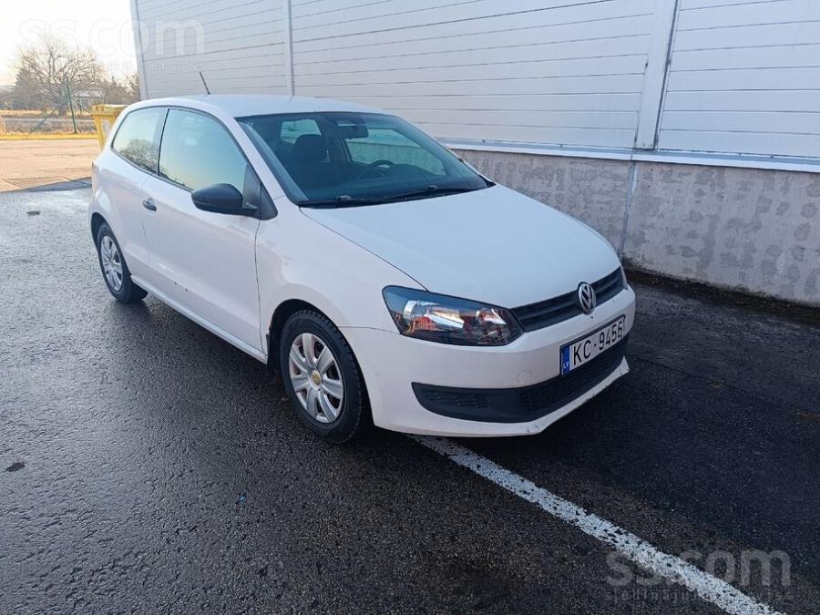 Balts Volkswagen Polo 2011 Rīga, ar dzinēja tilpumu 1.20 L un nobraukumu 373 tūkst. km par 1400 €, foto 3 vietnē AUTOMOTO.COM.LV