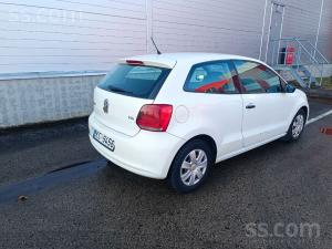 Balts Volkswagen Polo 2011 Rīga, ar dzinēja tilpumu 1.20 L un nobraukumu 373 tūkst. km par 1400 €, foto 18 vietnē AUTOMOTO.COM.LV