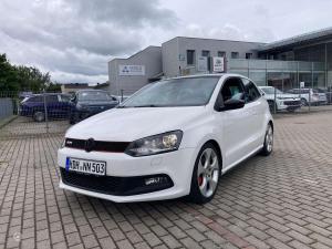 White Volkswagen Polo 2011 in Siauliai, with an engine capacity of 1.39 L and mileage of 153 thousand km for 4999 €, photo  on AUTOMOTO.COM.LV