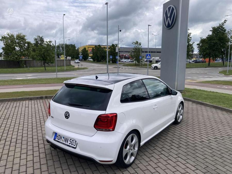 Balts Volkswagen Polo 2011 Šauļi, ar dzinēja tilpumu 1.39 L un nobraukumu 153 tūkst. km par 4999 €, foto 5 vietnē AUTOMOTO.COM.LV