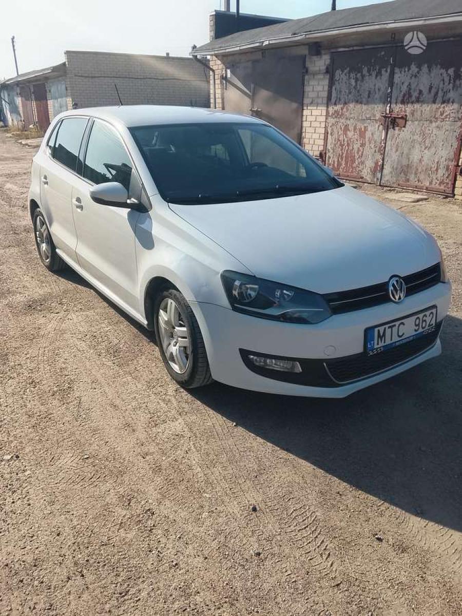 Balts Volkswagen Polo 2011 Marijampole, ar dzinēja tilpumu 1.60 L un nobraukumu 346 tūkst. km par 2750 €, foto 1 vietnē AUTOMOTO.COM.LV