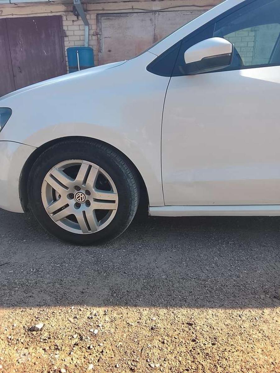 Balts Volkswagen Polo 2011 Marijampole, ar dzinēja tilpumu 1.60 L un nobraukumu 346 tūkst. km par 2750 €, foto 6 vietnē AUTOMOTO.COM.LV