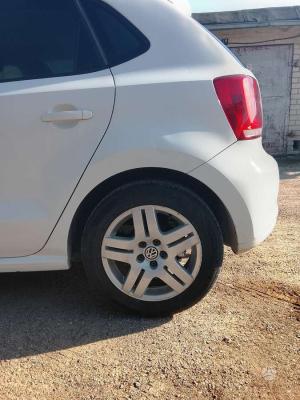 Balts Volkswagen Polo 2011 Marijampole, ar dzinēja tilpumu 1.60 L un nobraukumu 346 tūkst. km par 2750 €, foto 7 vietnē AUTOMOTO.COM.LV