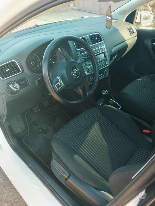 Balts Volkswagen Polo 2011 Marijampole, ar dzinēja tilpumu 1.60 L un nobraukumu 346 tūkst. km par 2750 €, foto 7 vietnē AUTOMOTO.COM.LV