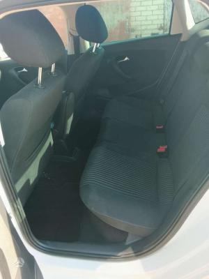 Balts Volkswagen Polo 2011 Marijampole, ar dzinēja tilpumu 1.60 L un nobraukumu 346 tūkst. km par 2750 €, foto 12 vietnē AUTOMOTO.COM.LV