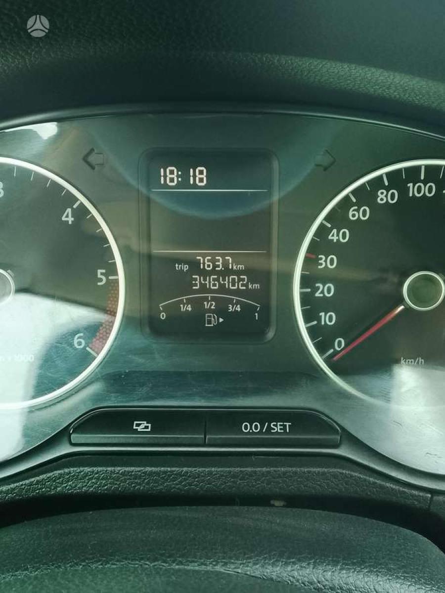 Balts Volkswagen Polo 2011 Marijampole, ar dzinēja tilpumu 1.60 L un nobraukumu 346 tūkst. km par 2750 €, foto 15 vietnē AUTOMOTO.COM.LV