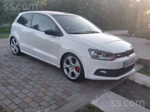Белый Фольксваген Поло 2011 в Рига, объемом двигателя 1.40 л и пробегом 154 тыс. км за 7200 €, фото  на AUTOMOTO.COM.LV