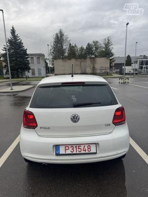 Balts Volkswagen Polo 2011 Kauņa, ar dzinēja tilpumu 1.60 L un nobraukumu 245 tūkst. km par 2500 €, foto 5 vietnē AUTOMOTO.COM.LV