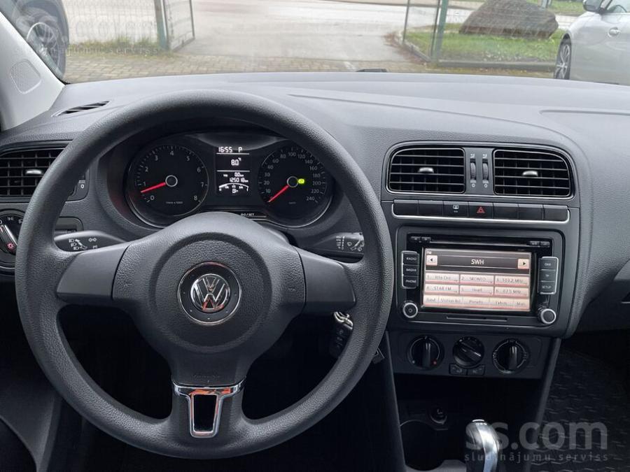 Balts Volkswagen Polo 2012 Talsi, ar dzinēja tilpumu 1.40 L un nobraukumu 125 tūkst. km par 4800 €, foto 15 vietnē AUTOMOTO.COM.LV
