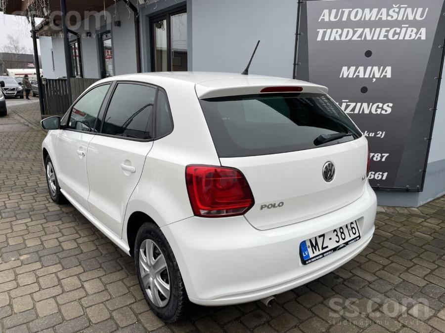 Balts Volkswagen Polo 2012 Talsi, ar dzinēja tilpumu 1.40 L un nobraukumu 125 tūkst. km par 4800 €, foto 23 vietnē AUTOMOTO.COM.LV