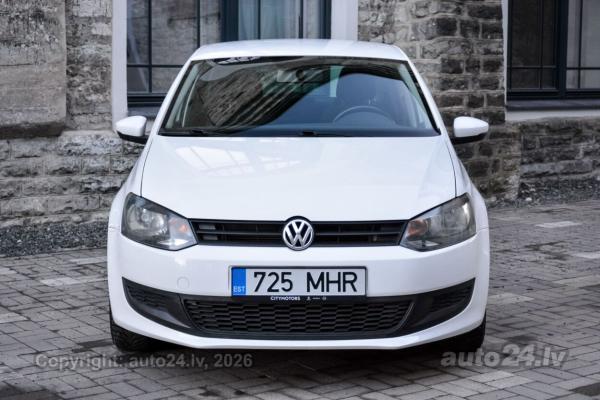 Balts Volkswagen Polo 2012 Tallina, ar dzinēja tilpumu 1.20 L un nobraukumu 282 tūkst. km par 4499 €, foto 2 vietnē AUTOMOTO.COM.LV