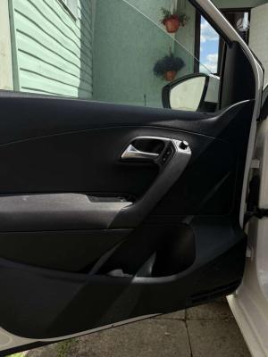 Balts Volkswagen Polo 2012 Viļņa, ar dzinēja tilpumu 1.20 L un nobraukumu 225 tūkst. km par 3500 €, foto 19 vietnē AUTOMOTO.COM.LV