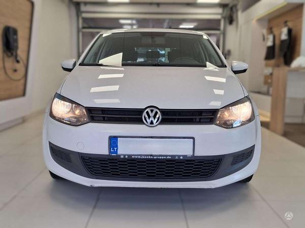 Balts Volkswagen Polo 2012 Kauņa, ar dzinēja tilpumu 1.20 L un nobraukumu 296 tūkst. km par 3900 €, foto 2 vietnē AUTOMOTO.COM.LV