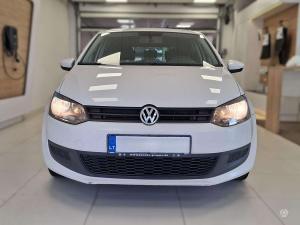 White Volkswagen Polo 2012 in Kaunas, with an engine capacity of 1.20 L and mileage of 296 thousand km for 3900 €, photo 3 on AUTOMOTO.COM.LV
