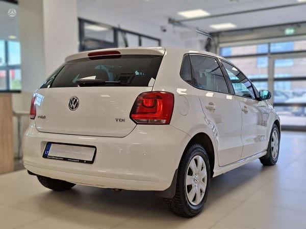 Balts Volkswagen Polo 2012 Kauņa, ar dzinēja tilpumu 1.20 L un nobraukumu 296 tūkst. km par 3900 €, foto 4 vietnē AUTOMOTO.COM.LV