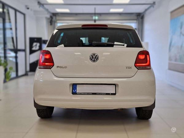 Balts Volkswagen Polo 2012 Kauņa, ar dzinēja tilpumu 1.20 L un nobraukumu 296 tūkst. km par 3900 €, foto 5 vietnē AUTOMOTO.COM.LV