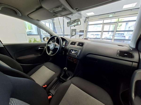 Balts Volkswagen Polo 2012 Kauņa, ar dzinēja tilpumu 1.20 L un nobraukumu 296 tūkst. km par 3900 €, foto 9 vietnē AUTOMOTO.COM.LV