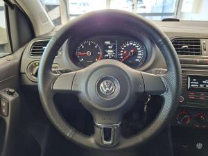 White Volkswagen Polo 2012 in Kaunas, with an engine capacity of 1.20 L and mileage of 296 thousand km for 3900 €, photo 11 on AUTOMOTO.COM.LV