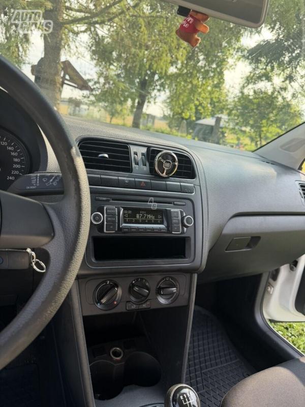 Balts Volkswagen Polo 2012 Alīta, ar dzinēja tilpumu 1.20 L un nobraukumu 290 tūkst. km par 3100 €, foto 7 vietnē AUTOMOTO.COM.LV