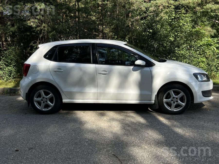 Balts Volkswagen Polo 2012 Rīga, ar dzinēja tilpumu 1.20 L un nobraukumu 335 tūkst. km par 2600 €, foto 6 vietnē AUTOMOTO.COM.LV